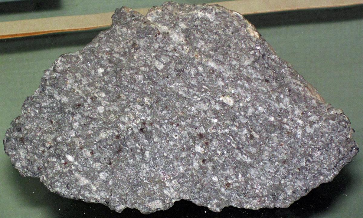 Porphyritic Rhyolite Composition and Uses | Earth Know